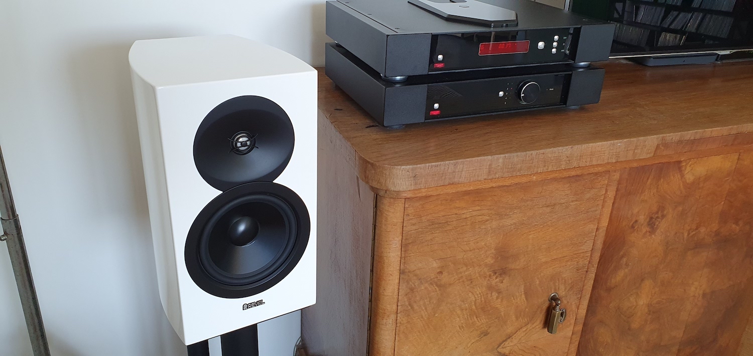 Revel Concerta2 M16 Distribuidor Oficial | Audio Planet Argentina